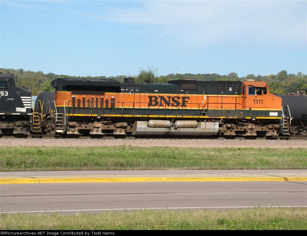 BNSF 1111
